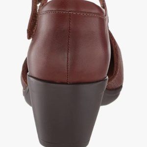 Clarks | Shoes | Clarks Emily Rae Womens Brown Leather Mary Janes Size ...